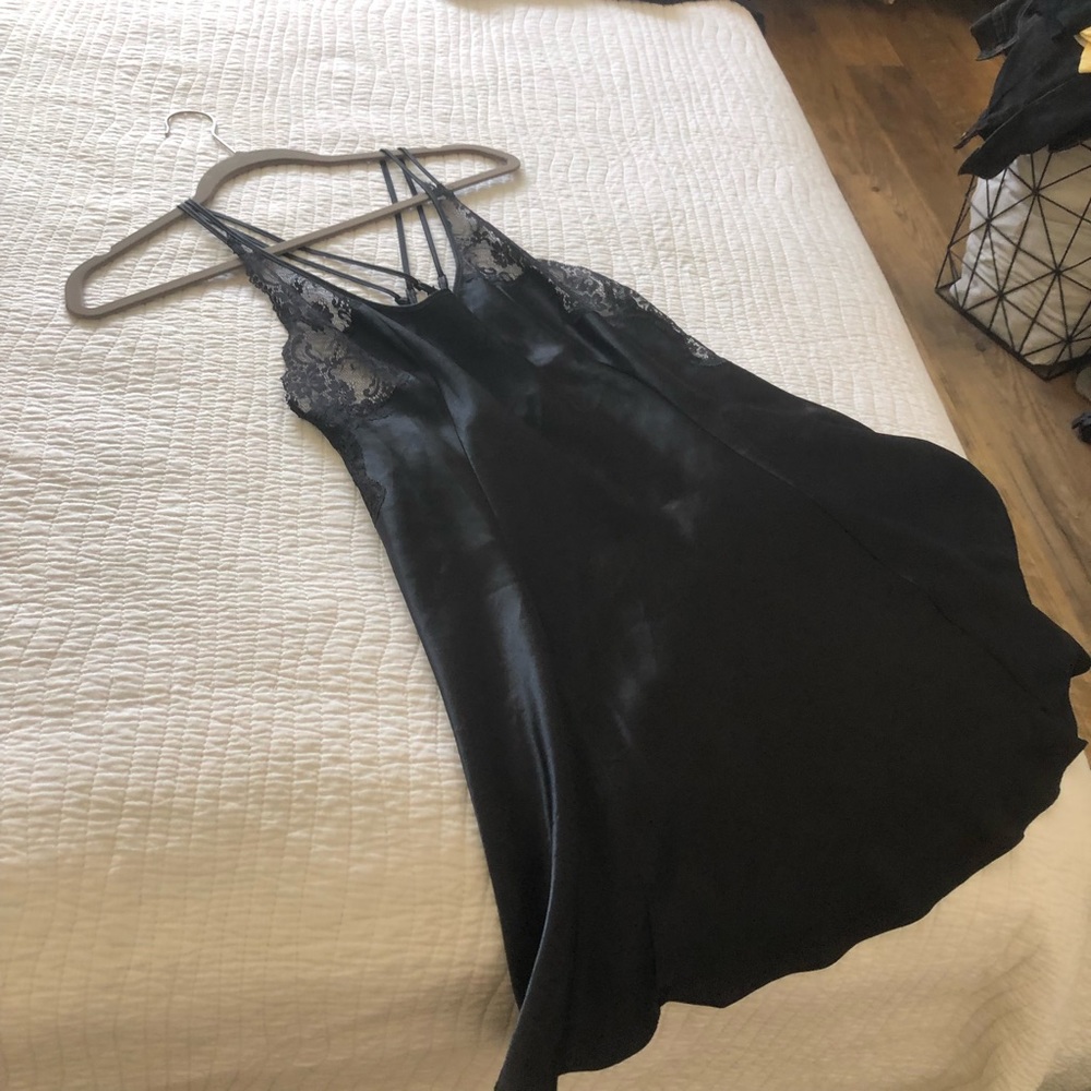 Victoria’s Secret Black Satin Lace Slip Dress - Gem